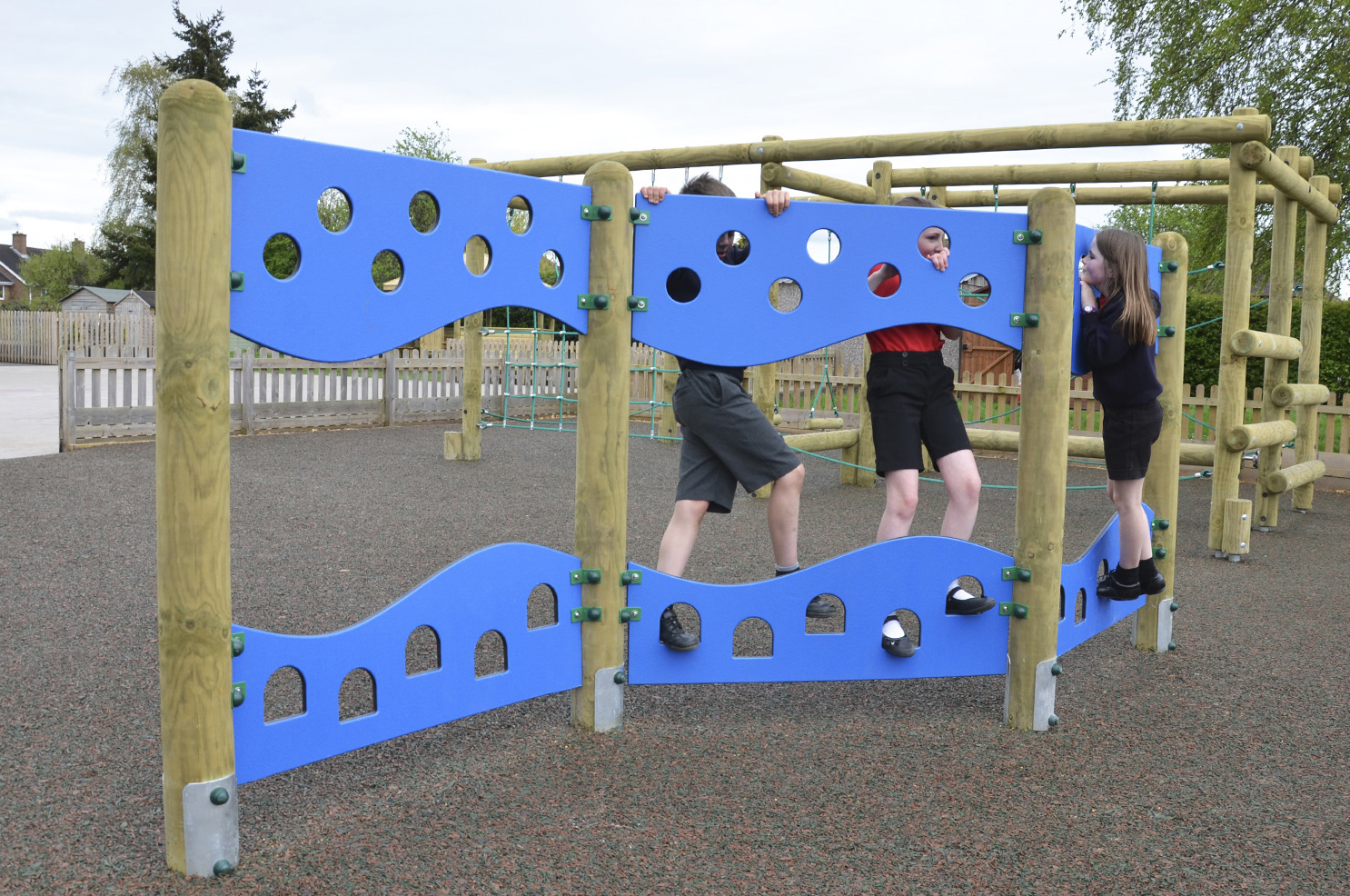 St George’s Junior School Shrewsbury - Ray Parry Playgrounds