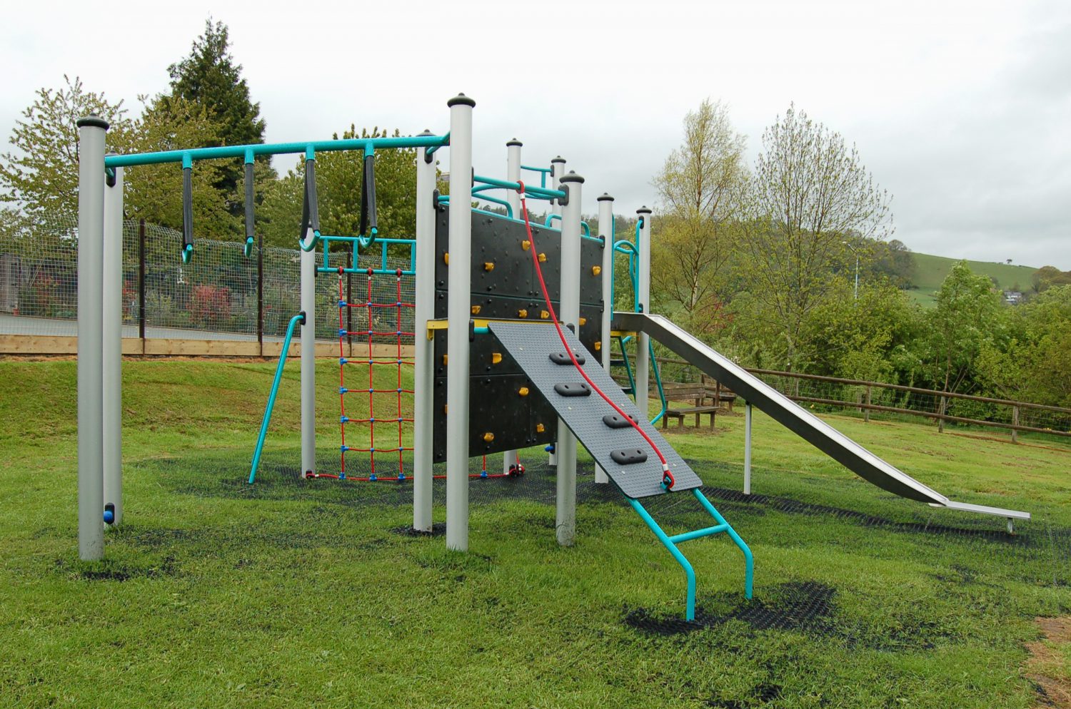 Assault Course Climber | Playframes & Climbing Frames