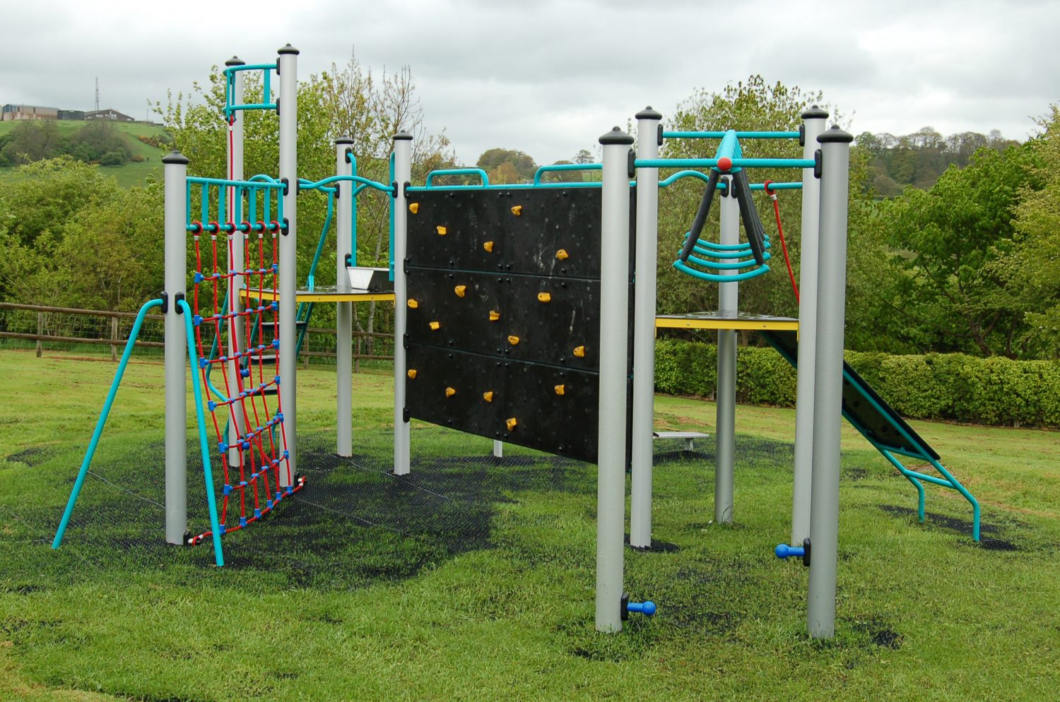 Assault Course Climber | Playframes & Climbing Frames