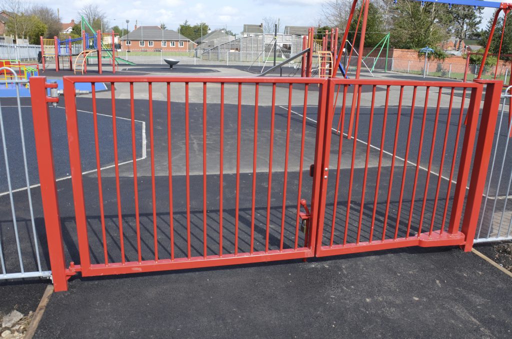 Self Closing Gates with Lockable Maintenance Access Leaf - Ray Parry ...