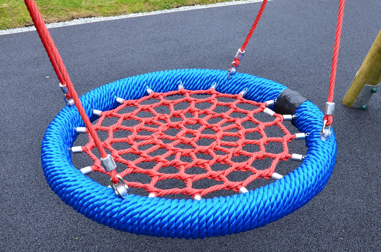 Timber Basket Swing | Swings - Design A Playground