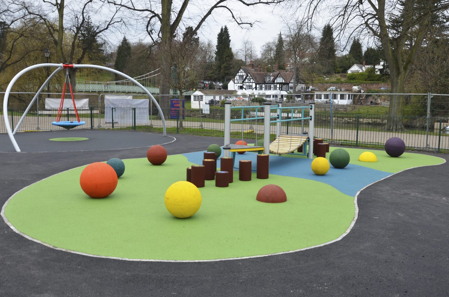 Wetpour Rubber Safer Surfacing | Safe Playground Flooring