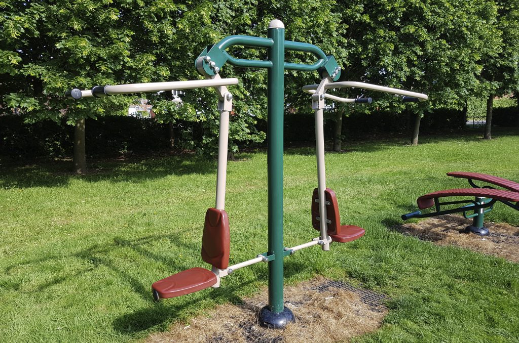 Double Pull Down Challenger | School Fitness Equipment