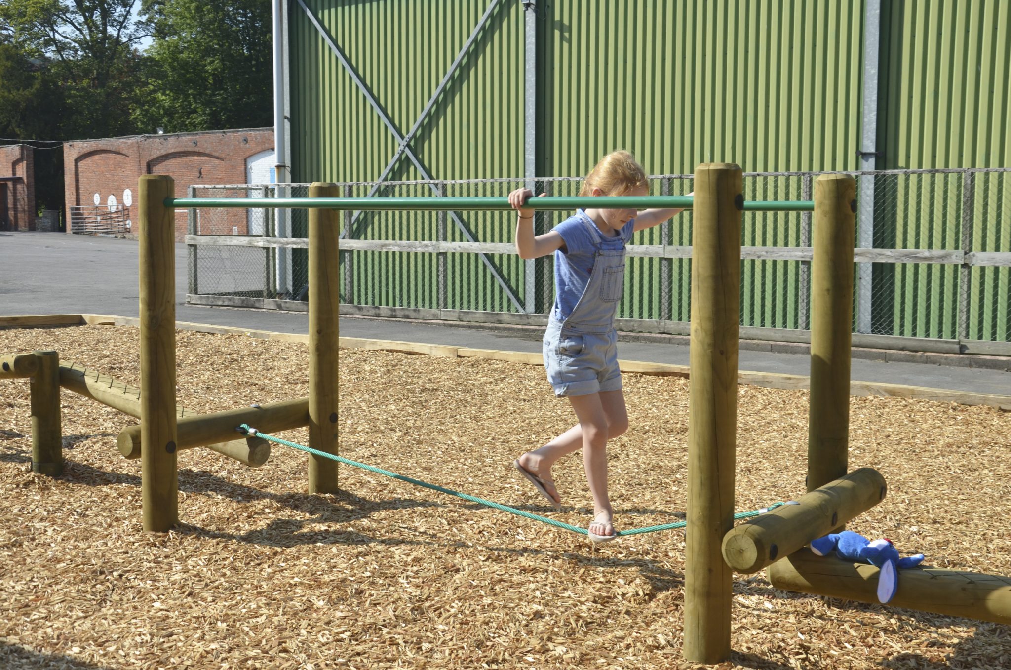 Moor Park School - Timber Adventure Trail - Ray Parry Playgrounds
