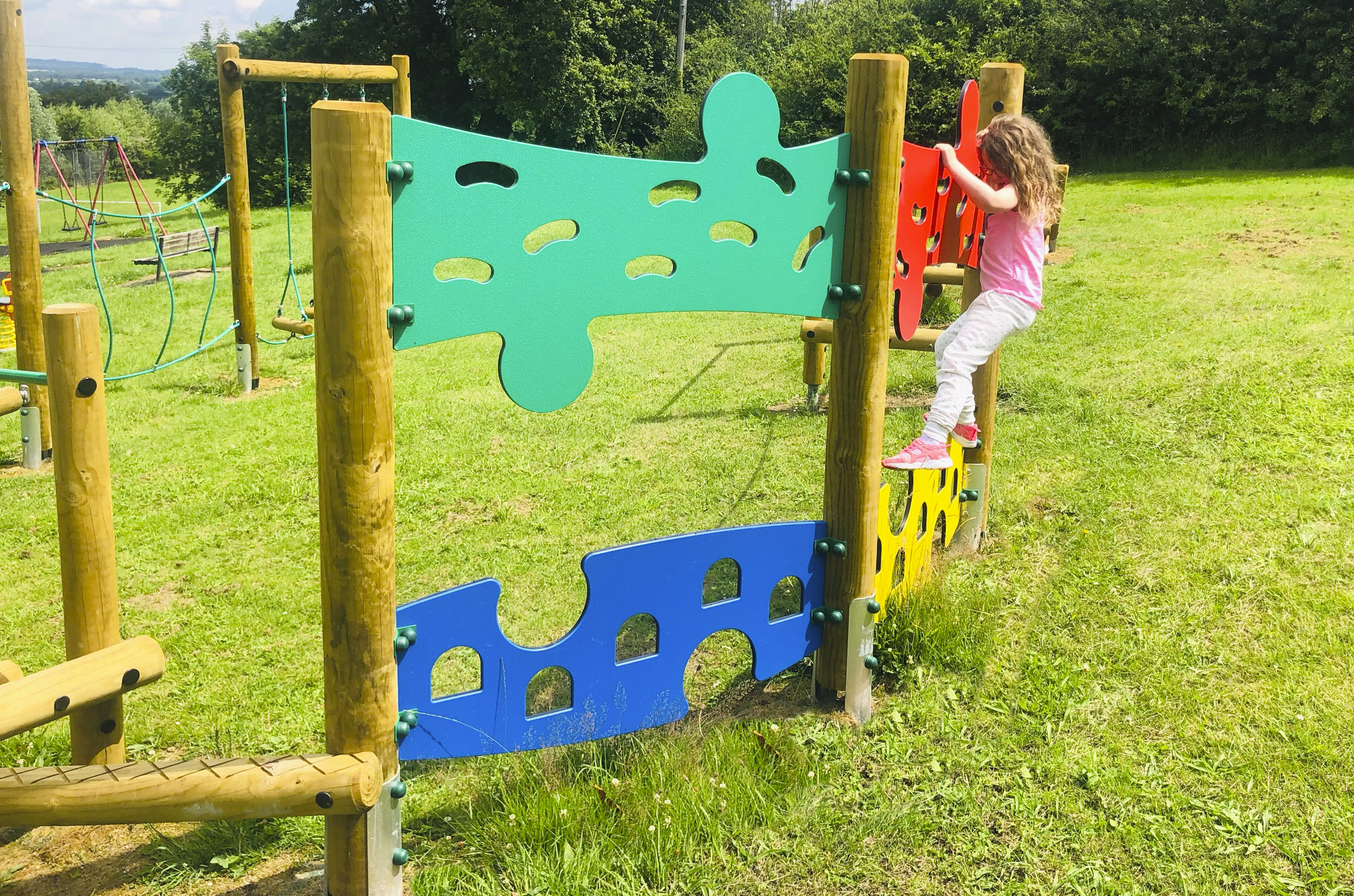 Adventure Trail for Bausley with Criggion - Ray Parry Playgrounds